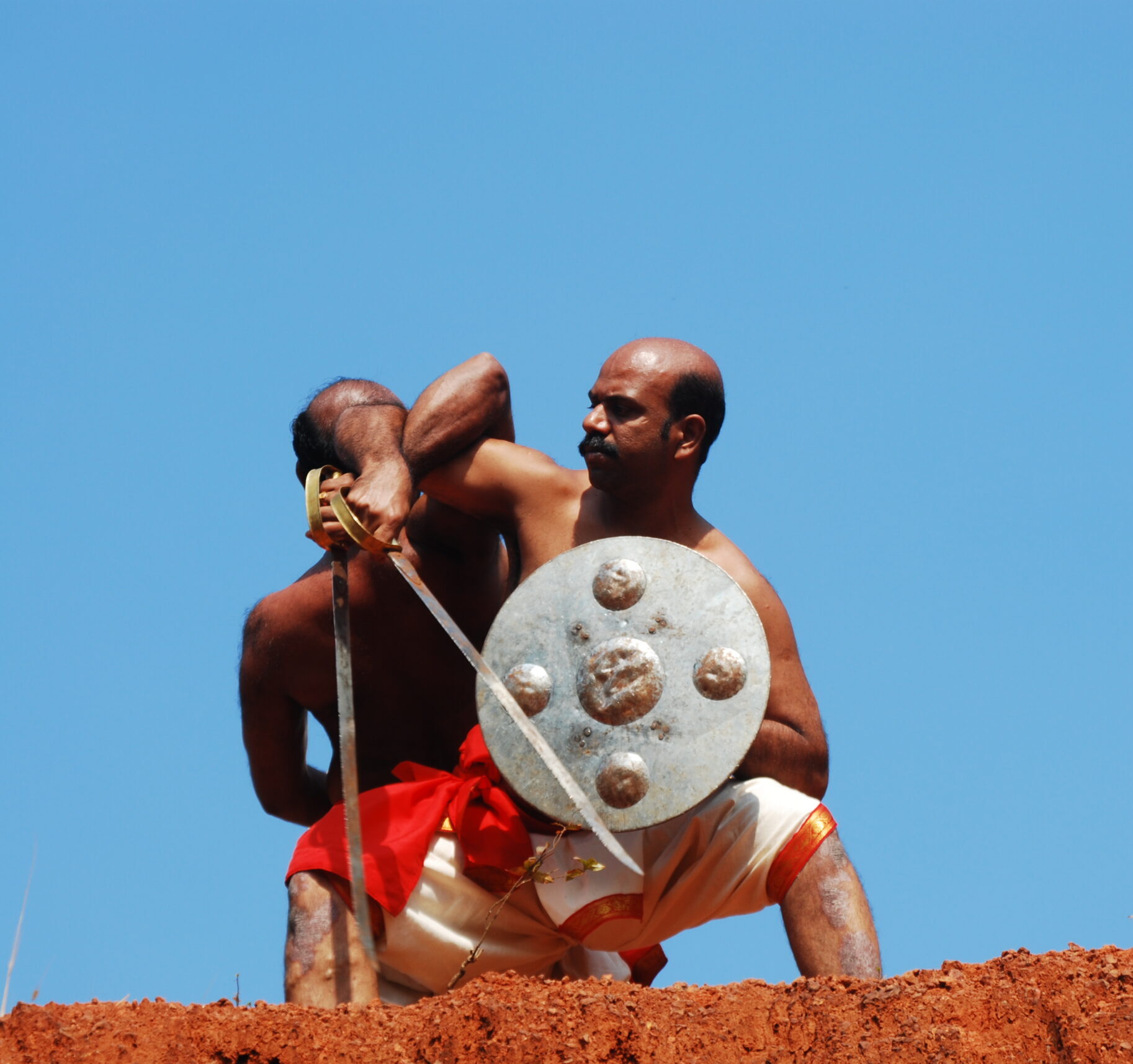 Programa Kalasangam de Maestros: Lakshman Gurukkal (Kalaripayattu ...
